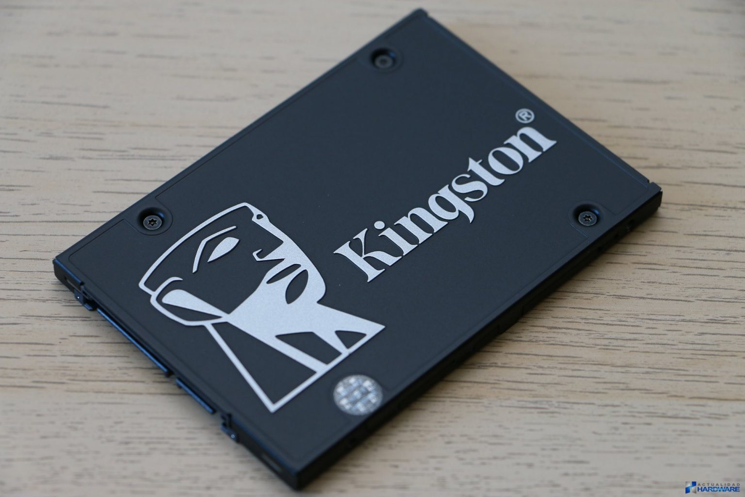 REVIEW: KINGSTON KC600 SSD