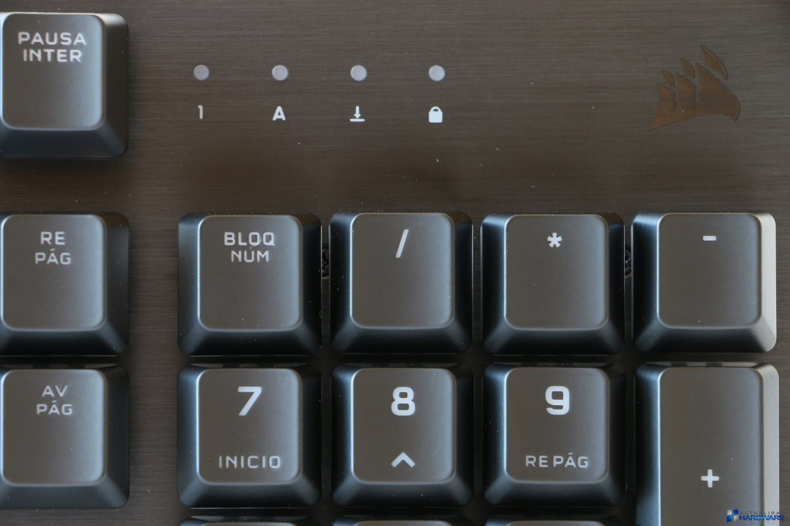 REVIEW: CORSAIR K60 RGB PRO